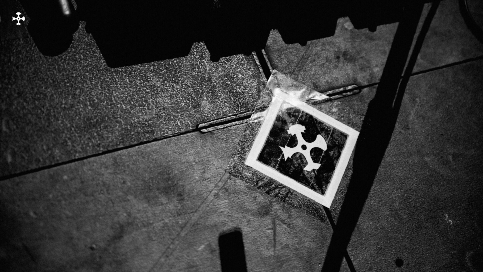 피스오브서울: 실리카겔 ‹POWER ANDRE 99› • BE(ATTITUDE)